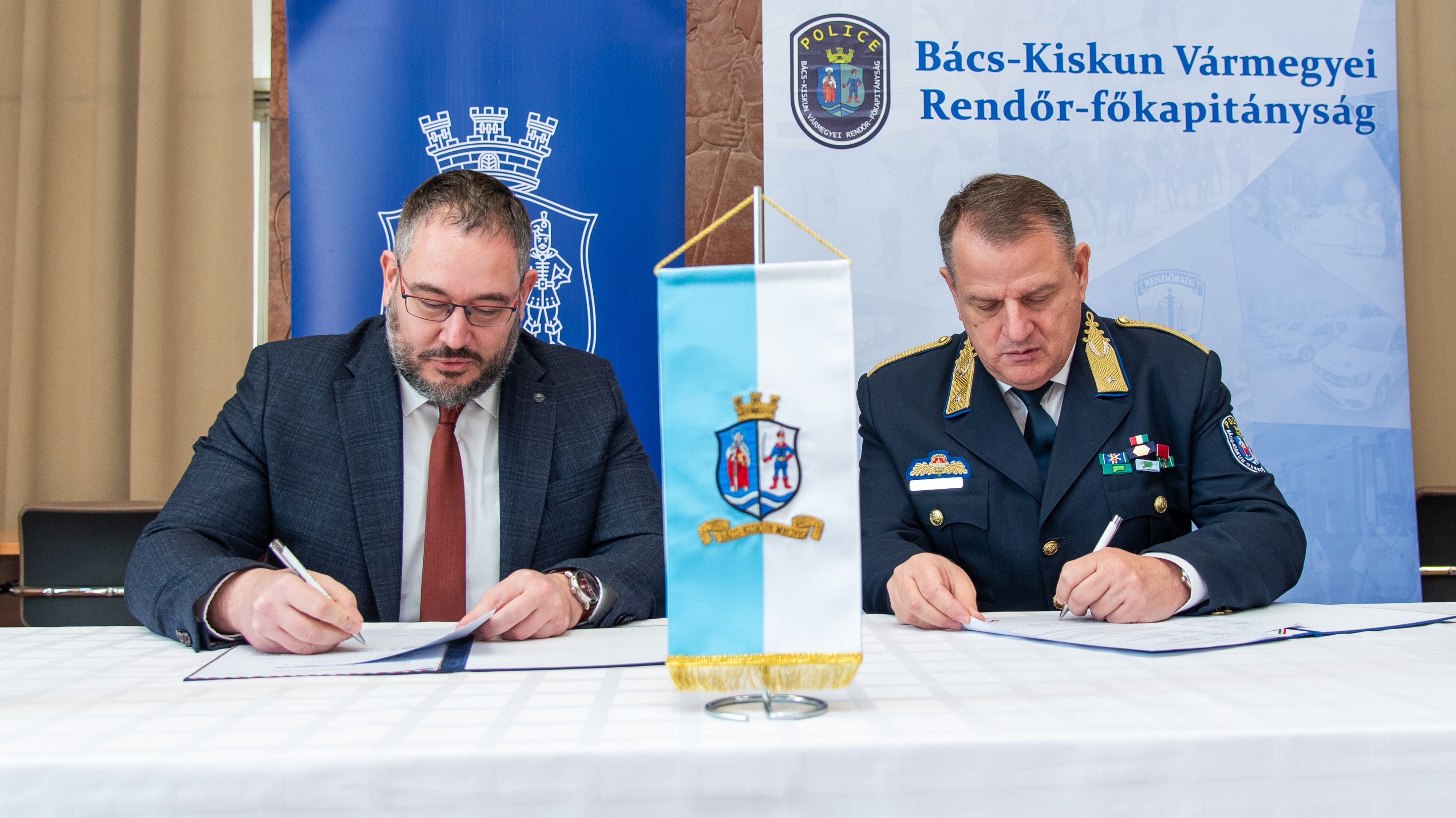 Közös munka egy még biztonságosabb Bács-Kiskunért - Bács-Kiskun ...